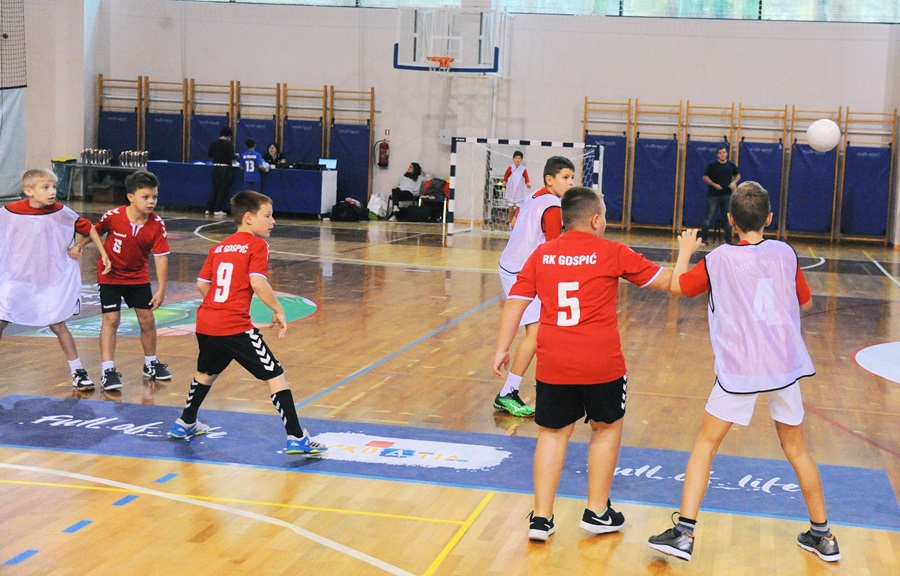 7. Otvoreno prvenstvo Opatije u mini rukometu - SportCom.hr