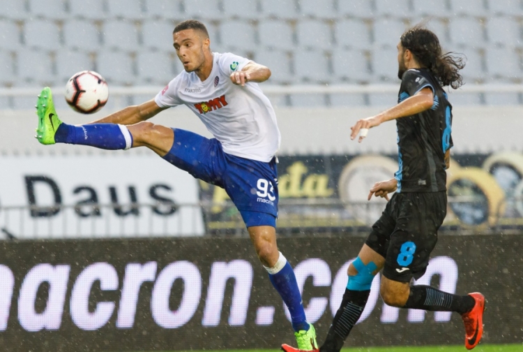 HAJDUK - RIJEKA 1:1 Zuta smatra da je penal opravdano dosuđen, Jradi ...
