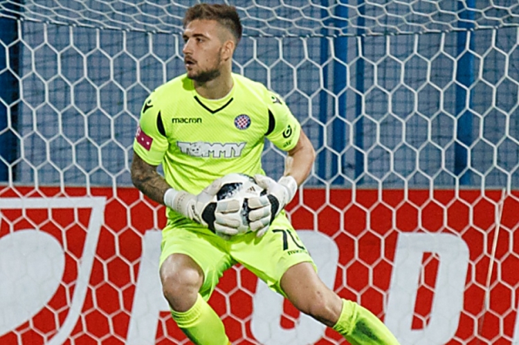 Ako Josip Posavec ne ostane, Hajduk razmišlja dovesti Josipa Čondrića ...