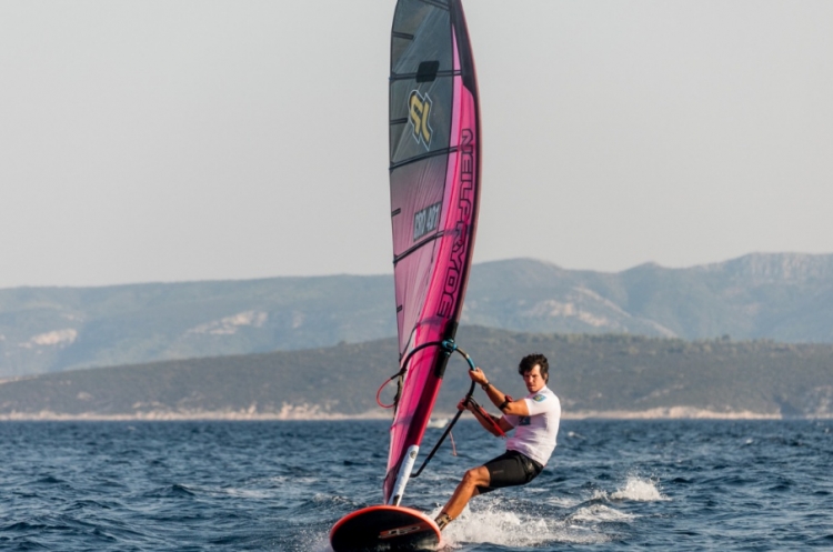 Enrico Marotti prvi na Braču, riječki windsurfer vratio se pobjedama ...