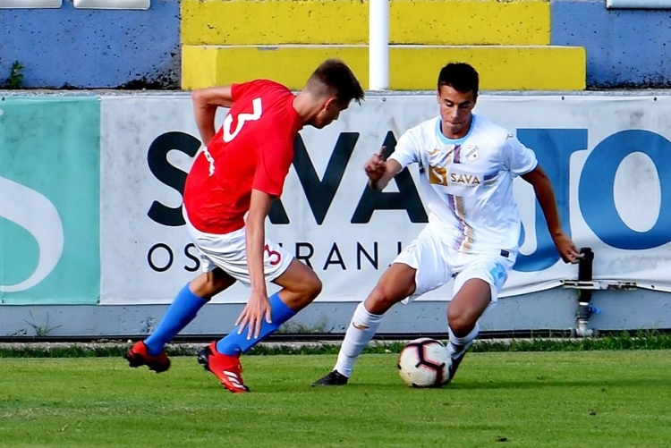 PRVA HNL Juniori Rijeke uvjerljivo pobijedili Orijent 1919 u gradskom derbiju - SportCom.hr